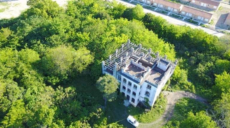 Los misterios que encierra el histórico Castillo de Claypole