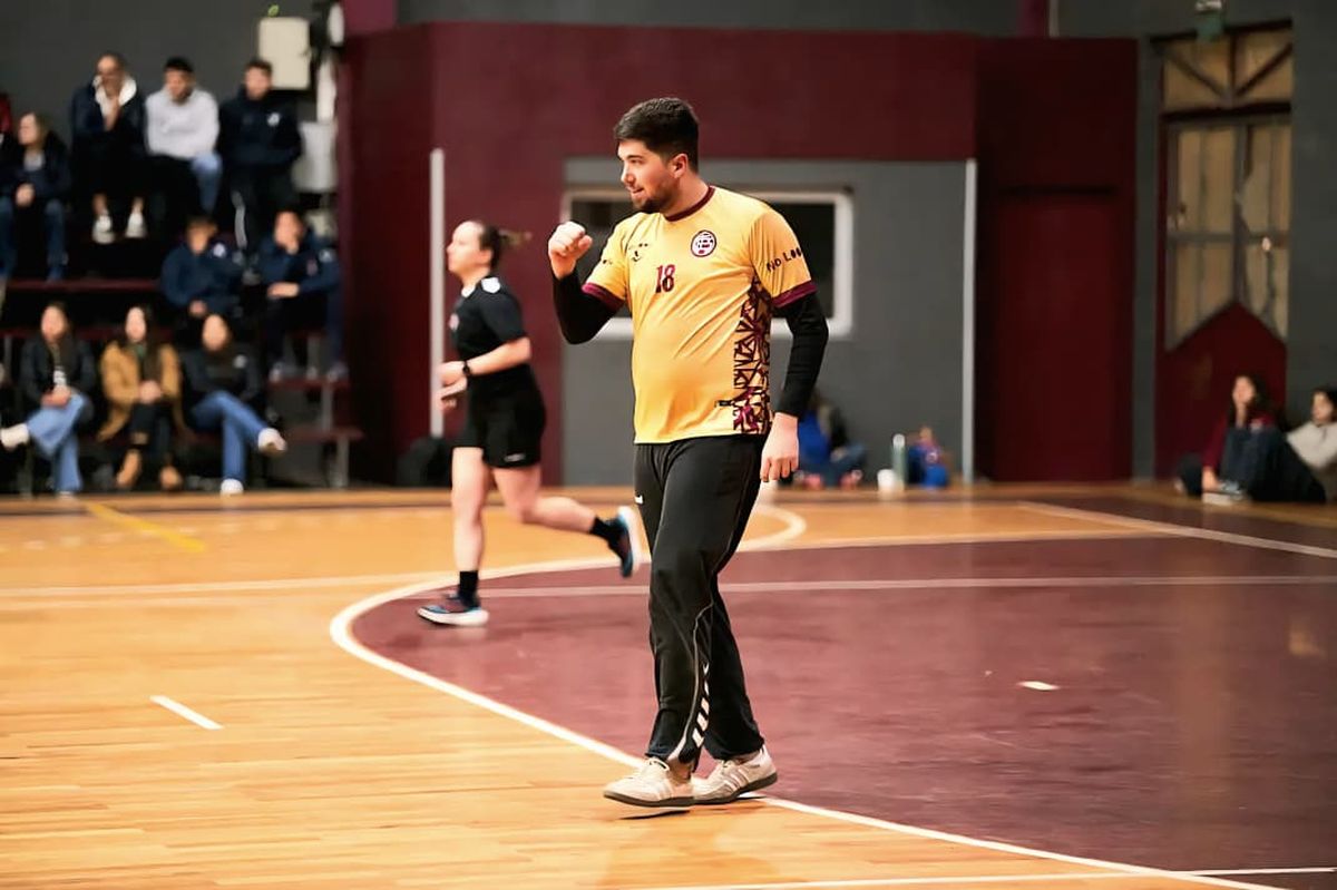 Atleta de Lanús y su primera chance con la Selección de handball de ...
