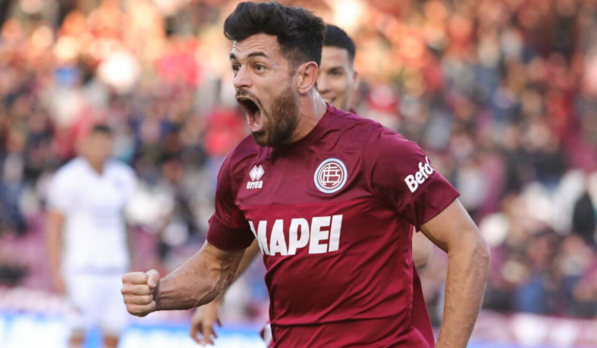 Video: así se iba Lautaro Acosta de su casa luego de la denuncia por ...