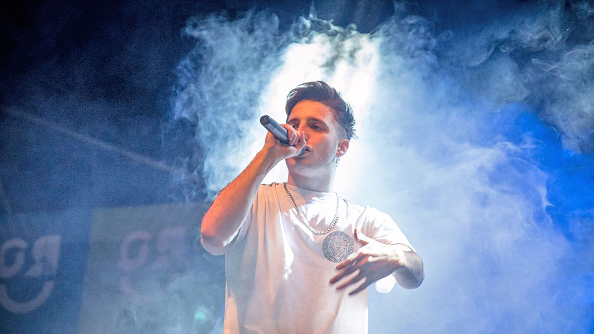 Wos estrena su primer documental