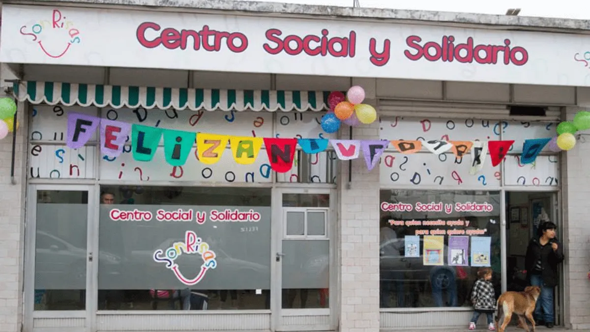 La ONG SonRisas de Monte Grande realiza una campaña para recaudar ...