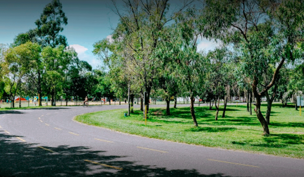 Realizan visitas guiadas en parques de Lomas