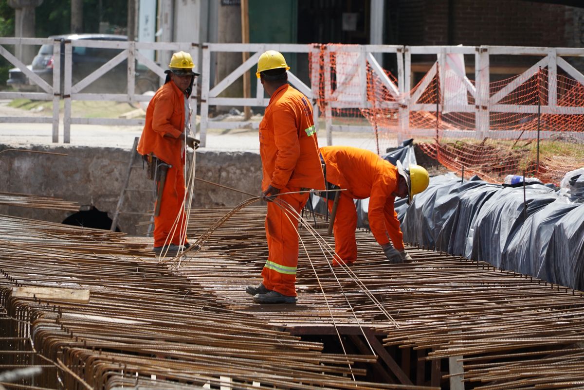 9 de Abril: continúa la construcción de nuevo sistema hídrico en la ...