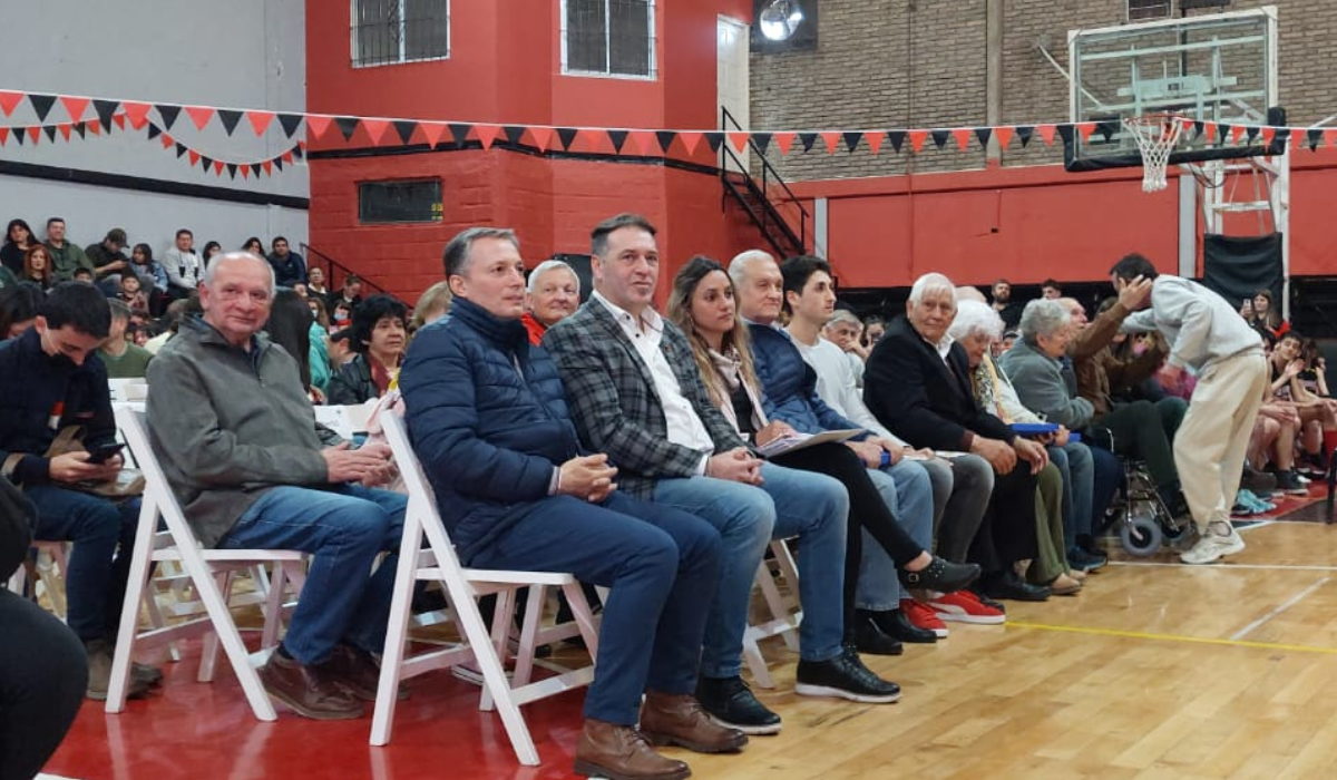 El Club Atlético Monte Grande celebra su centenario