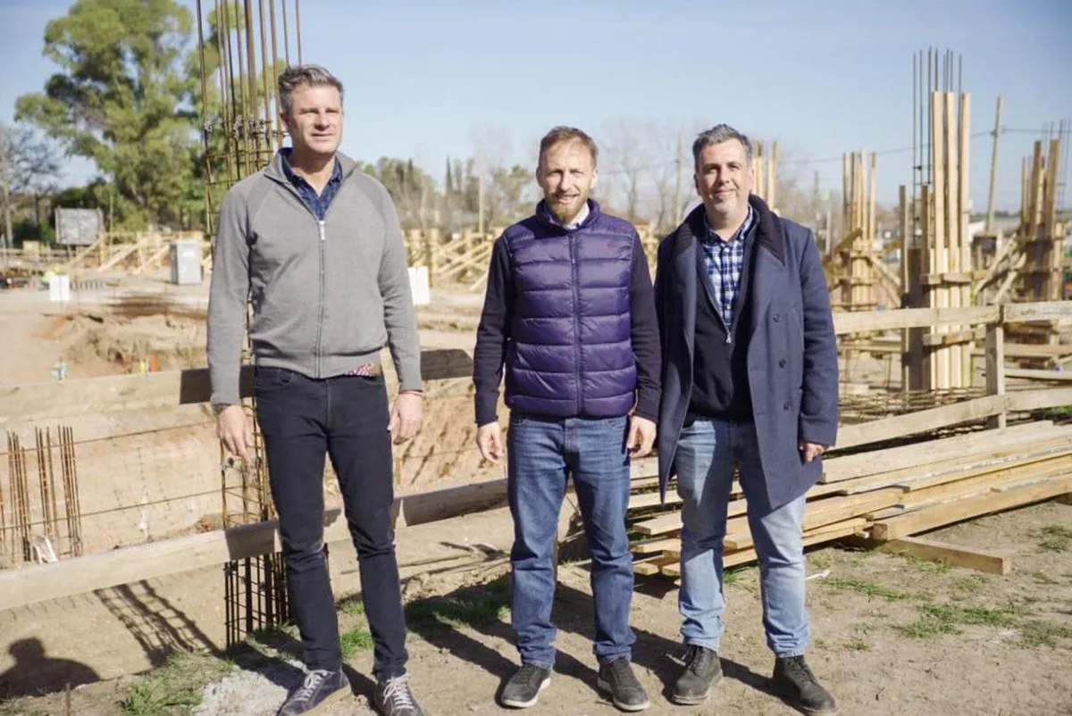 Avanzan con la construcción de más de 700 viviendas en Lomas