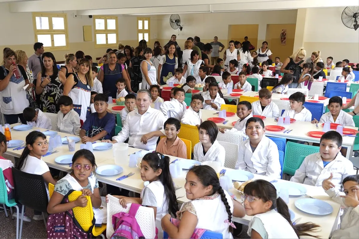 La historia del Hogar Escuela Evita, un ícono de Esteban Echeverría que ...