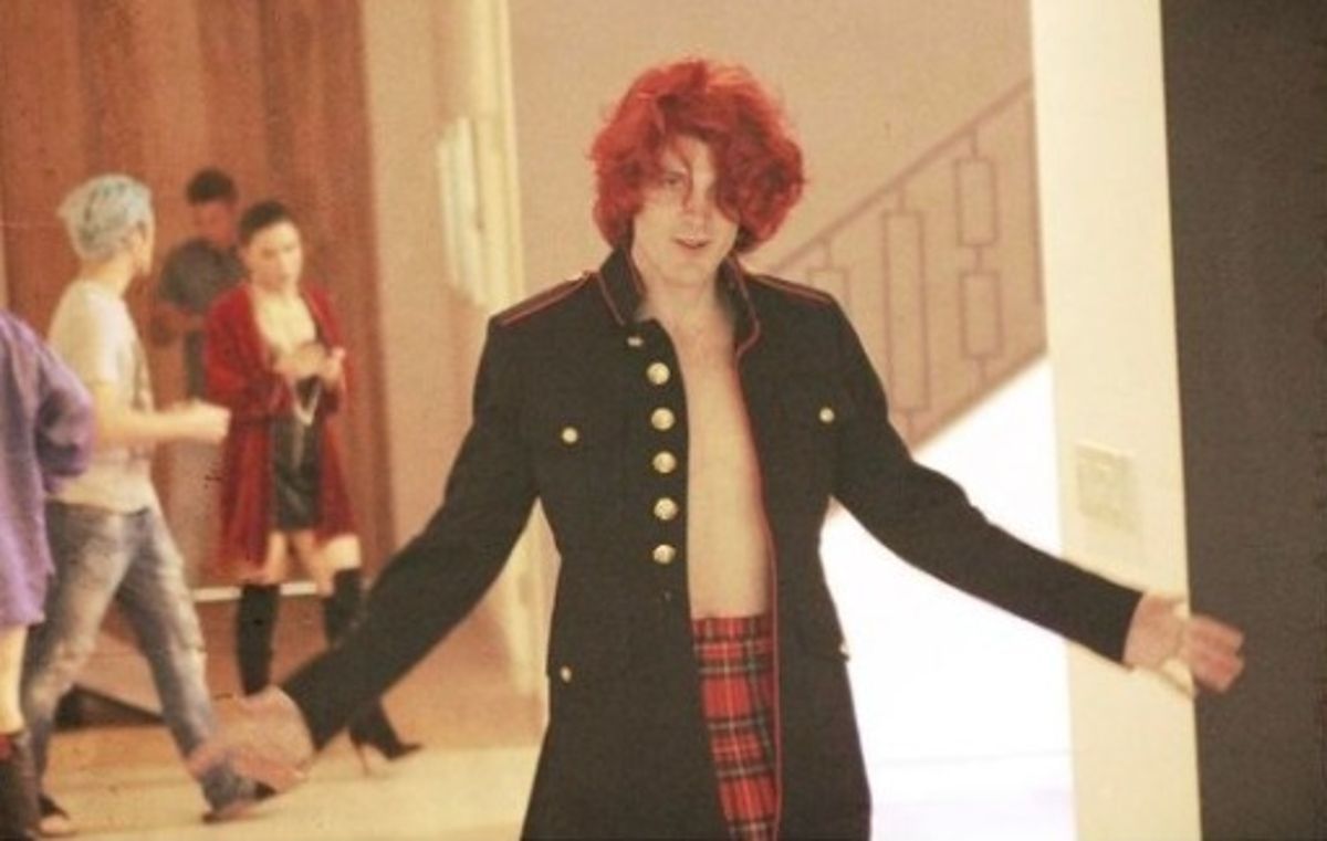 Nico Conde, el actor de Canning que hace carrera en Europa: teatro en ...