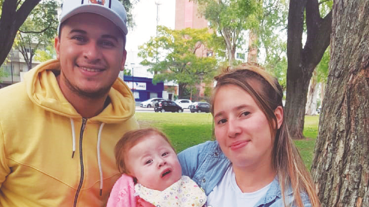 La lucha de Madeleine: volvió a su casa luego de un mes internada en ...