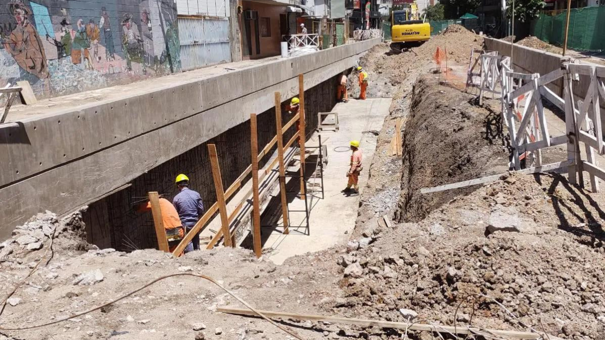 Lomas: avanzan las obras en el paso bajo nivel de Loria