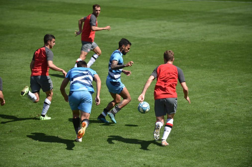 Temperley volvió al fútbol en La Plata y se olvidó de los goles